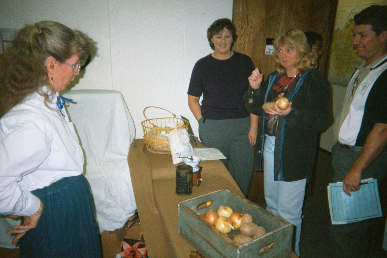 021_18A – Deaf and Hard of Hearing Service Center